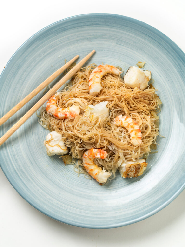 Fideos de arroz a la marinera - Oncoalicia